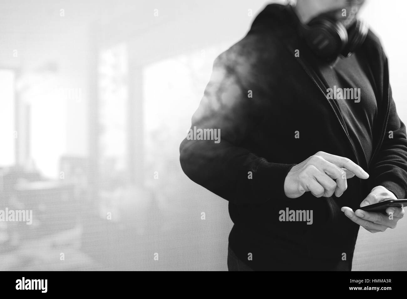 Mp3 online Black and White Stock Photos & Images - Alamy