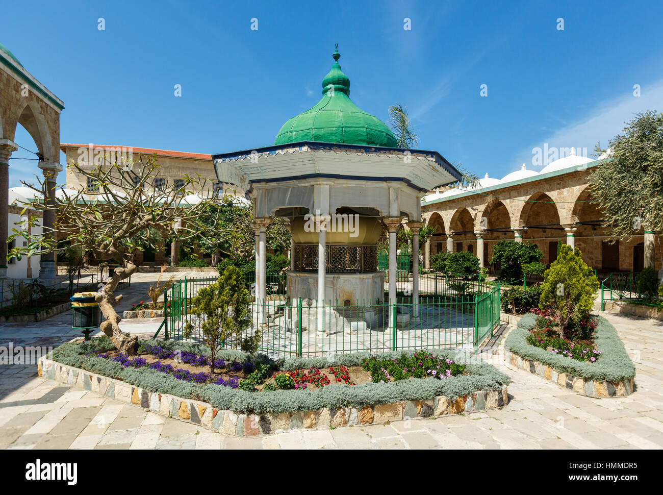 Courtyard al jazzar mosque hi-res stock photography and images - Alamy