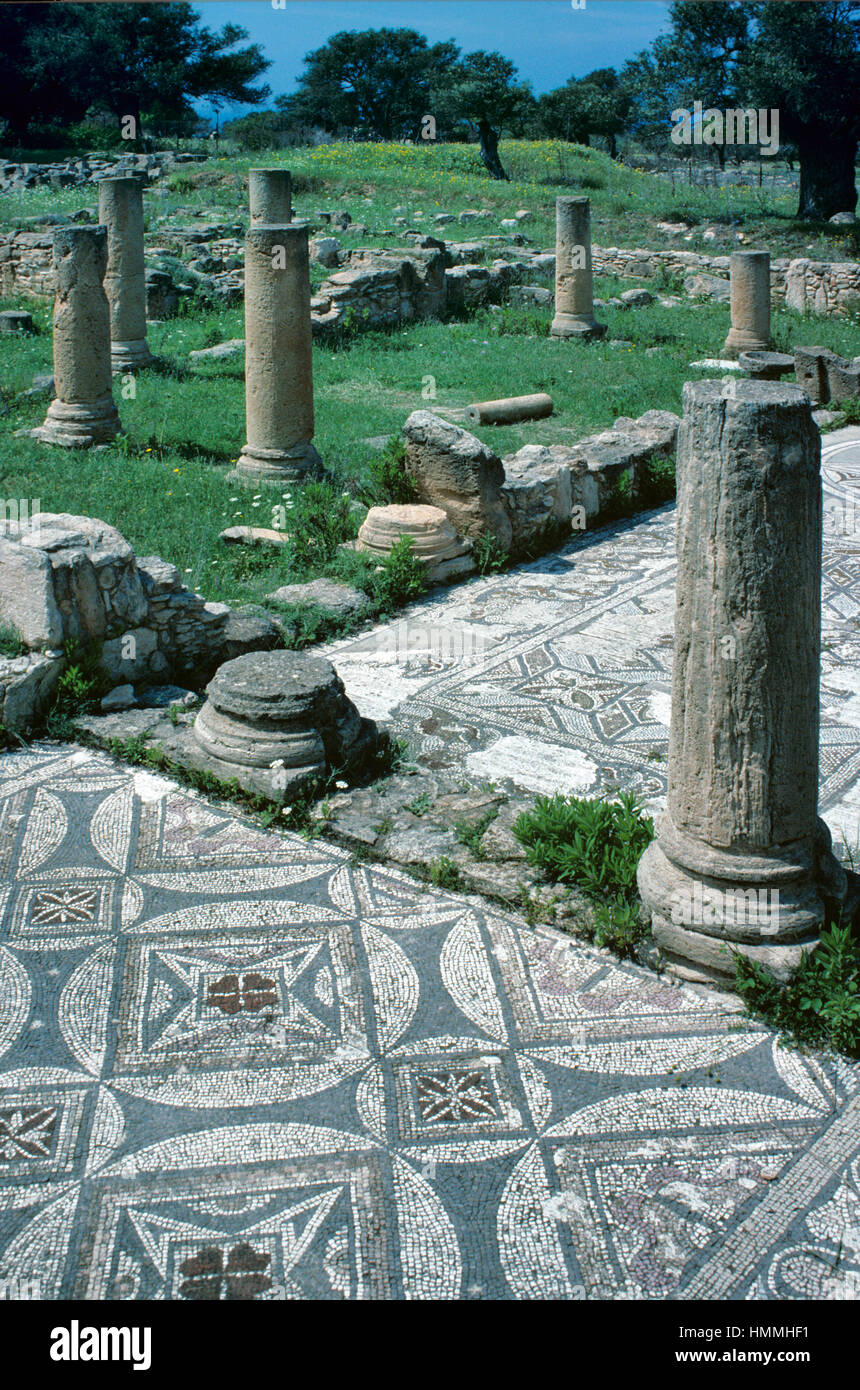 Geometric mosaic patterns hi-res stock photography and images - Alamy