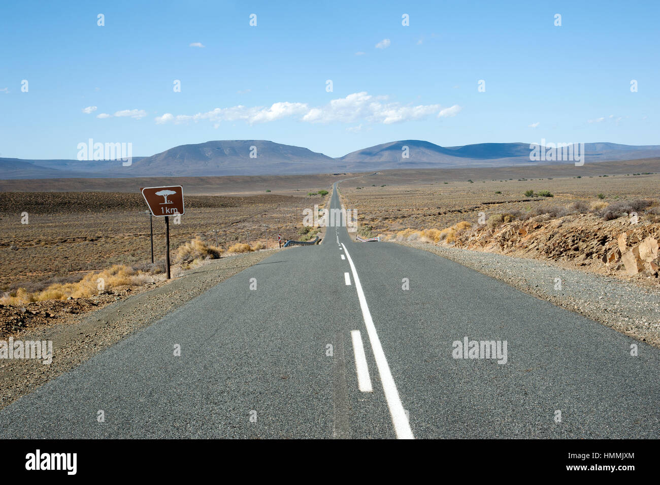 Road highway layby hi-res stock photography and images - Alamy