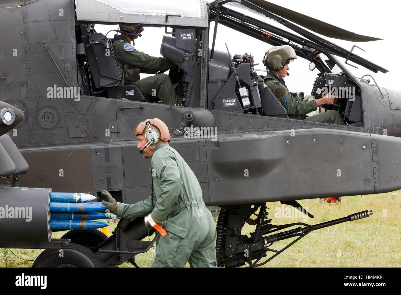 Military rockets hi-res stock photography and images - Alamy