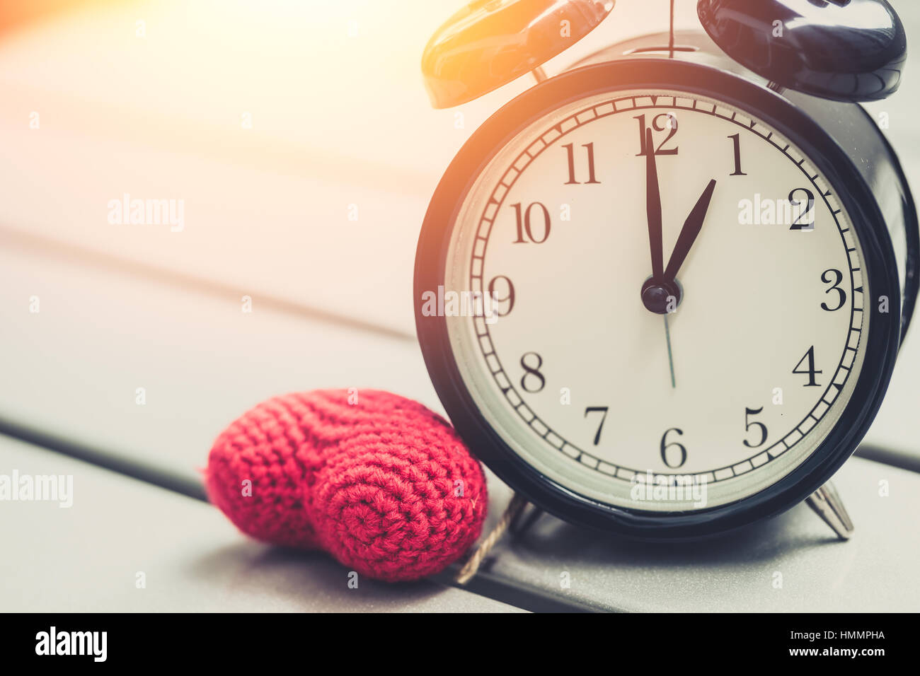 Clock showing 1 oclock hi-res stock photography and images - Alamy