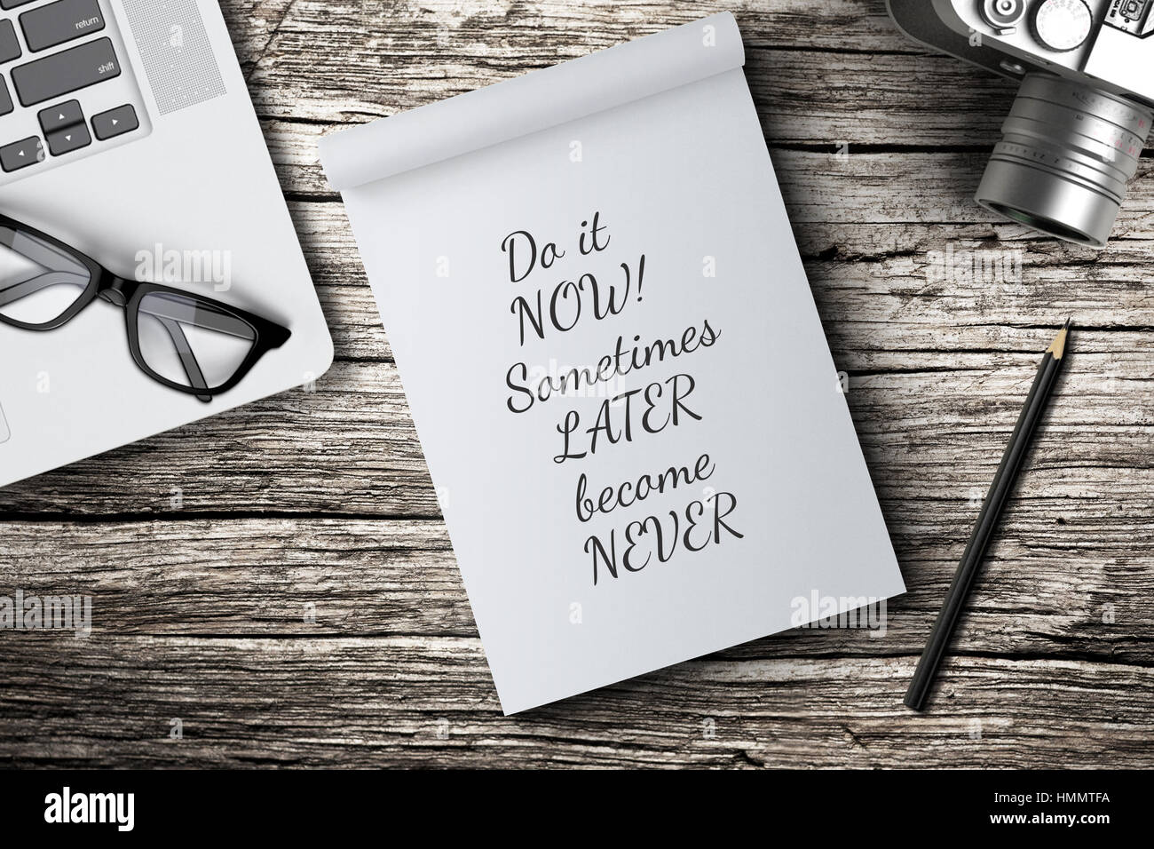 Inspirational quote on notepad. Vintage color grading Stock Photo - Alamy