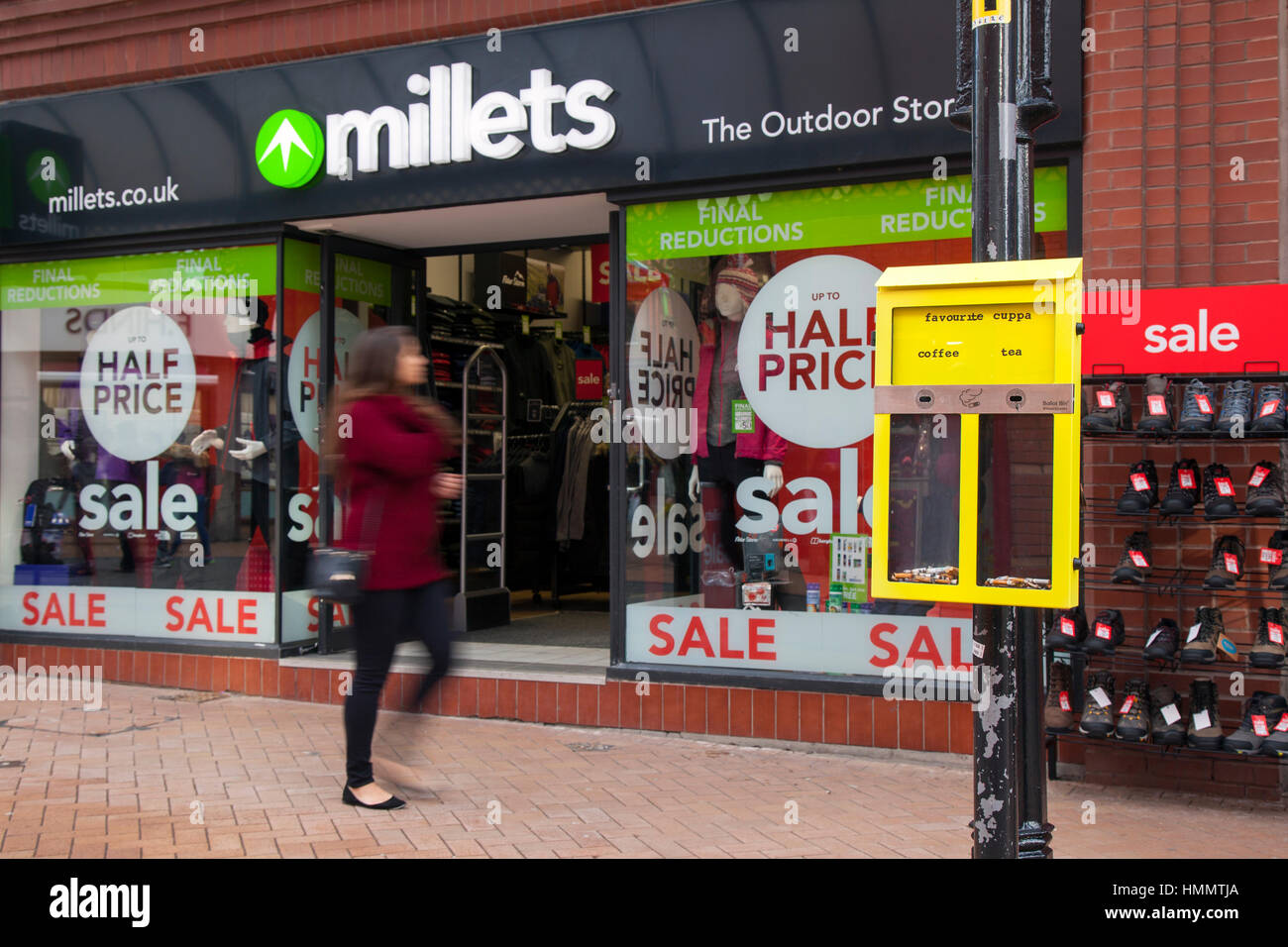 Cigarette butt public litter bins and outdoor ashtrays. New 'Ballot ...