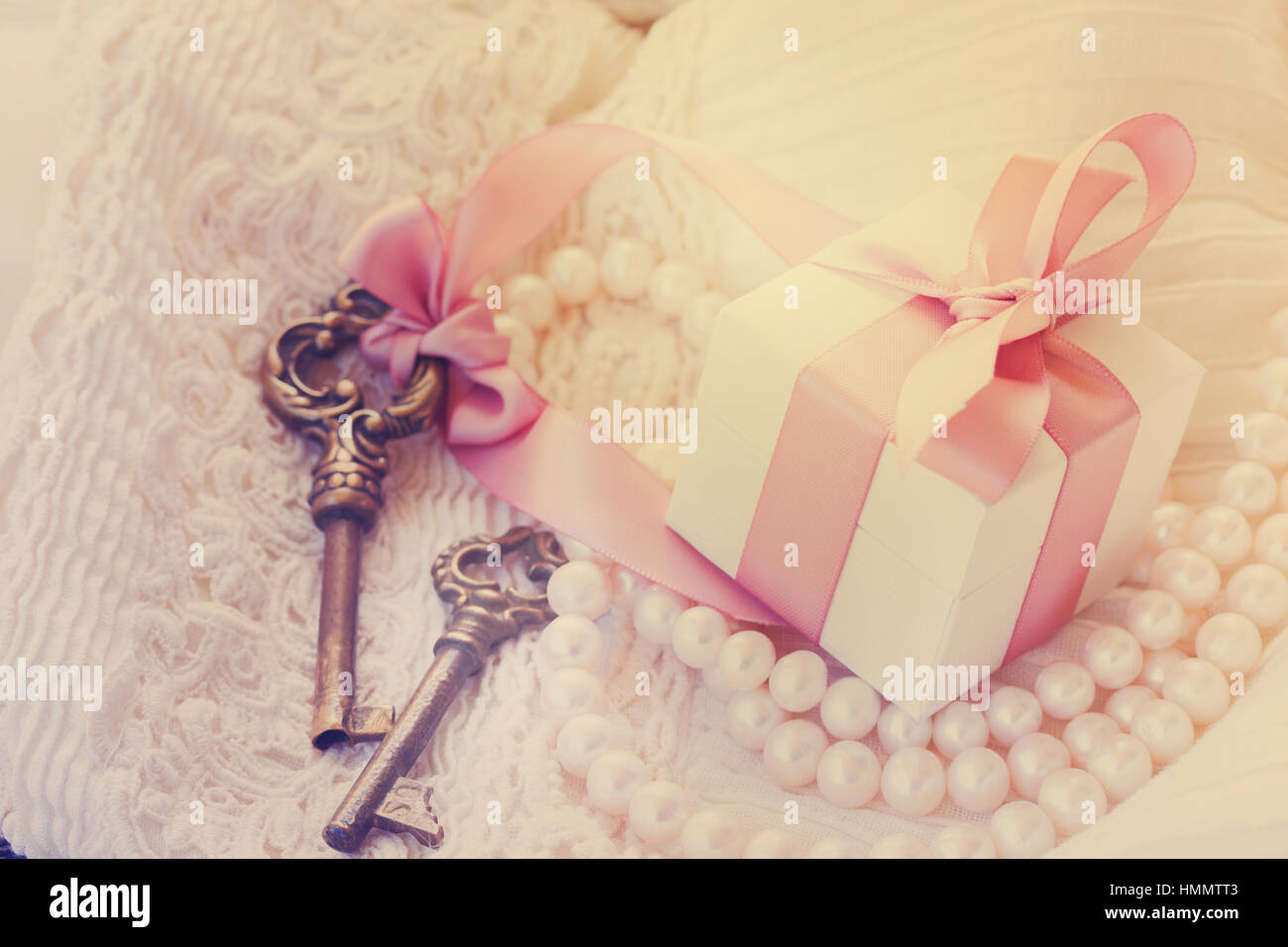 gift box and keys Stock Photo - Alamy