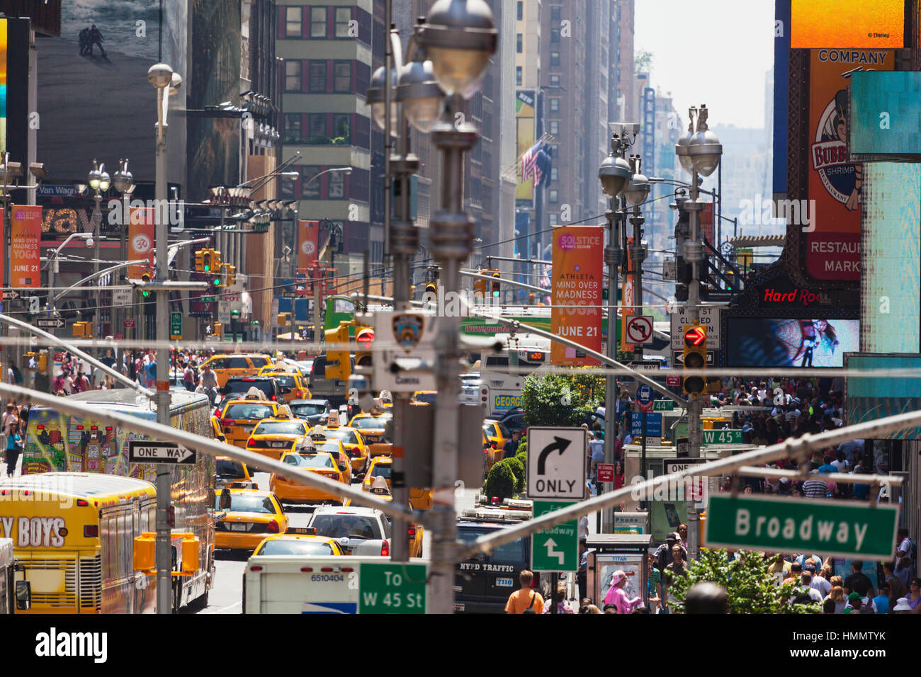 Chaotic city hi-res stock photography and images - Alamy