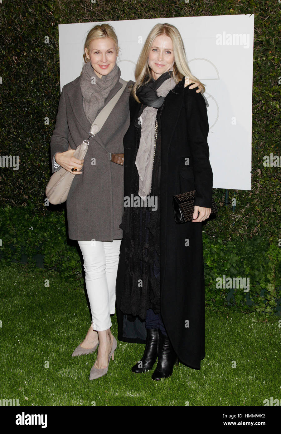 Kelly rutherford and kelly rowan hi-res stock photography and images ...