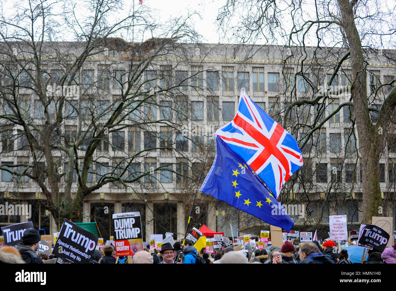 London flag ban hi-res stock photography and images - Alamy