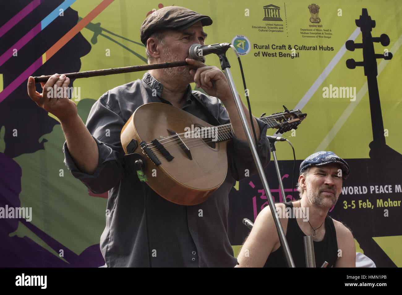 Indian dancers musician hi-res stock photography and images - Alamy