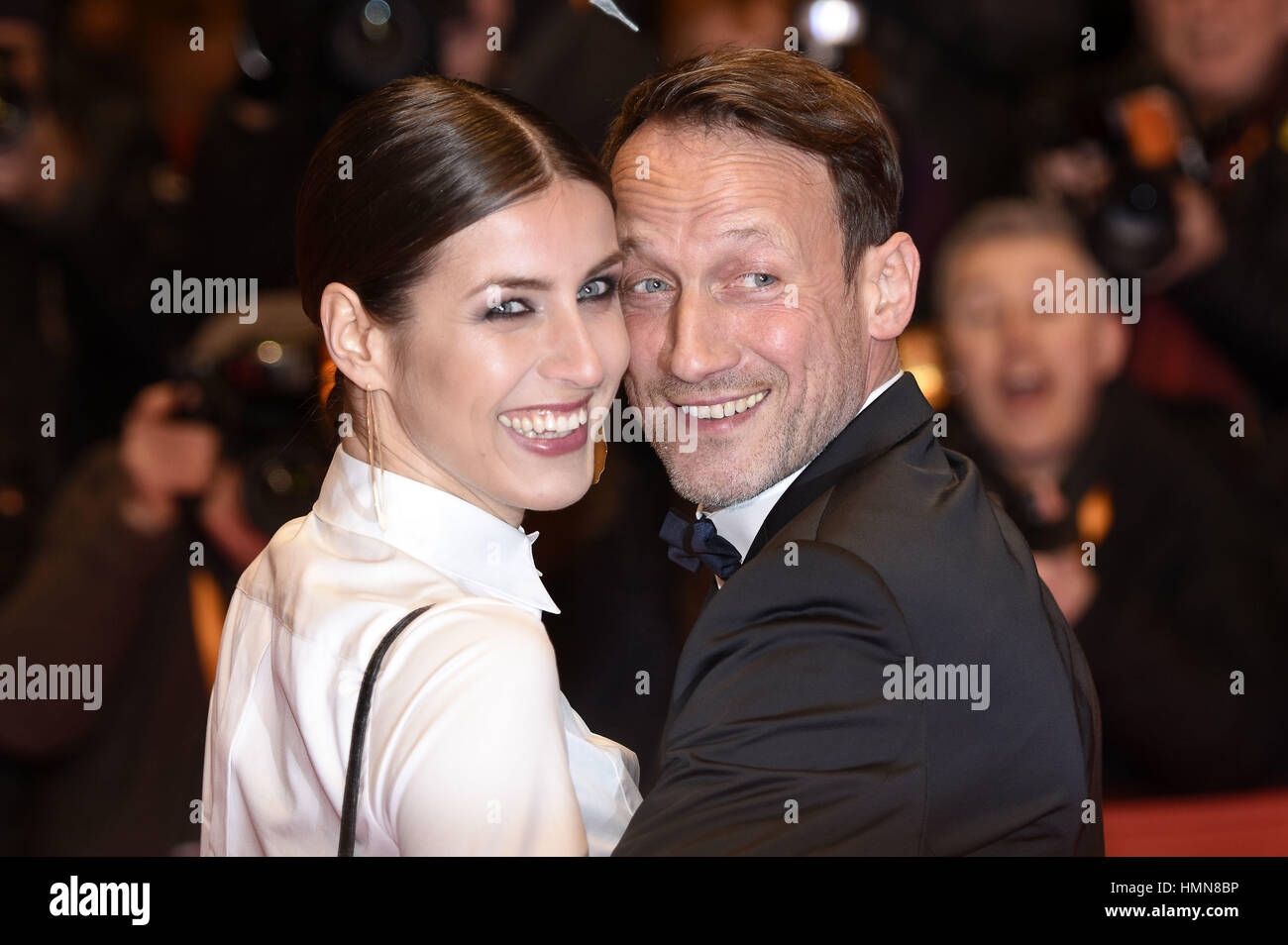 Berlin, Germany. 9th Feb, 2017. Wotan Wilke Möhring and his girlfriend ...