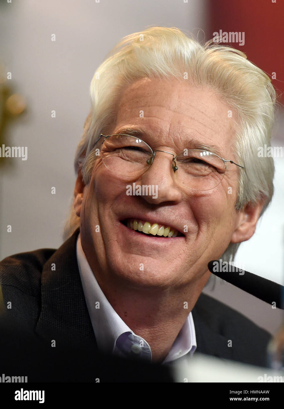 American actor richard gere hi-res stock photography and images - Alamy