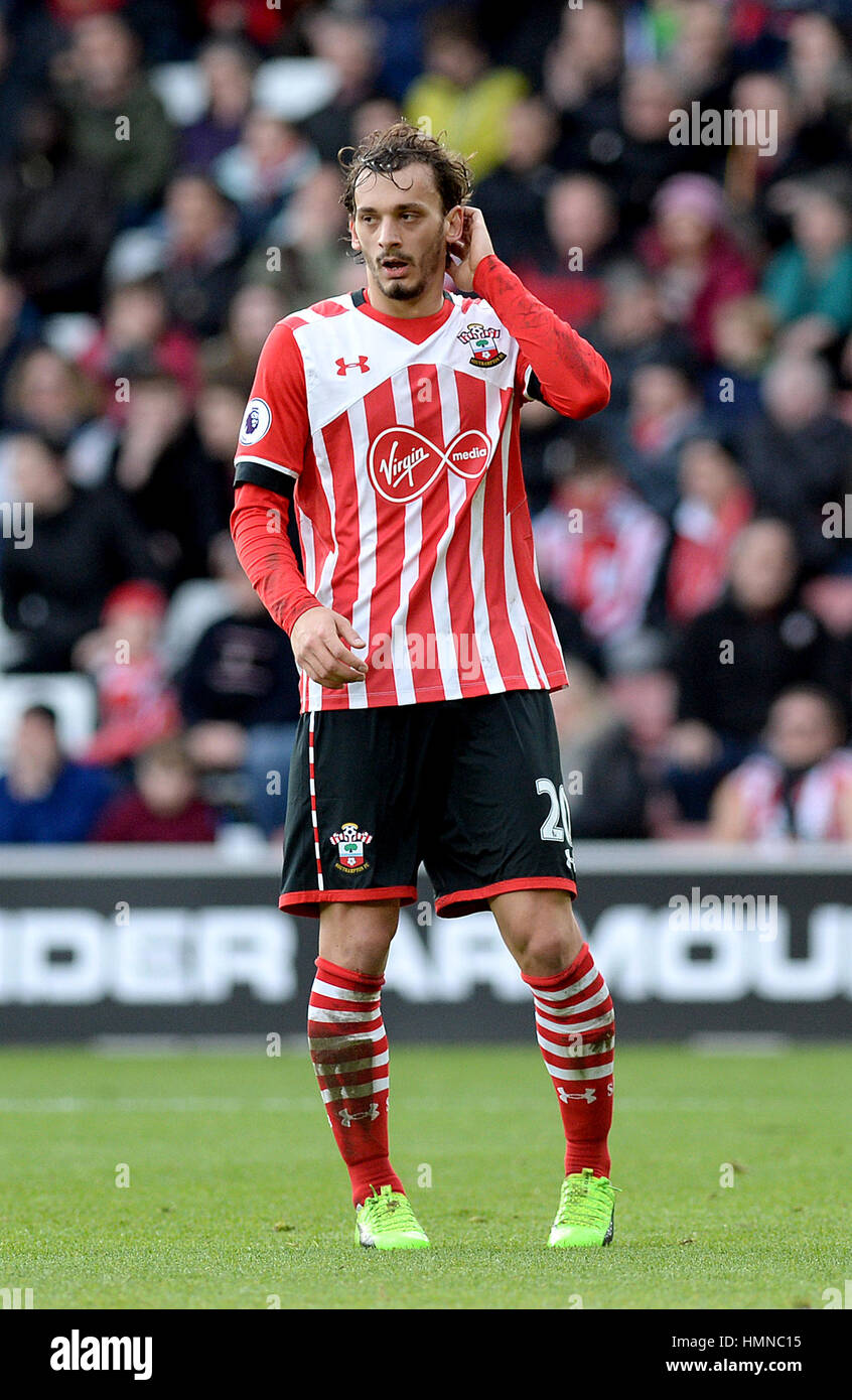 Southampton's Manolo Gabbiadini during the Premier League match at St ...