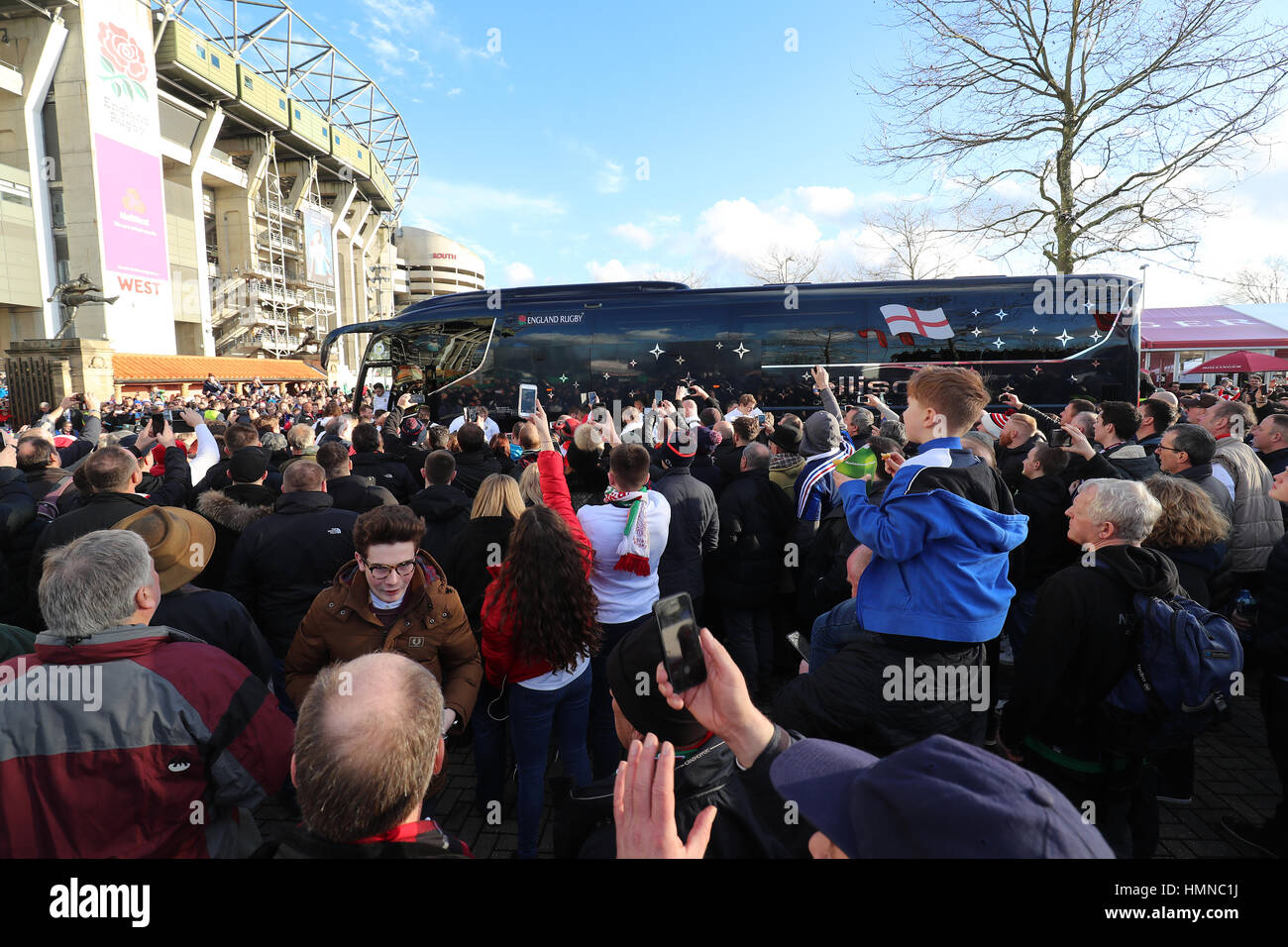 The England team bus arriving before the RBS 6 Nations match at ...