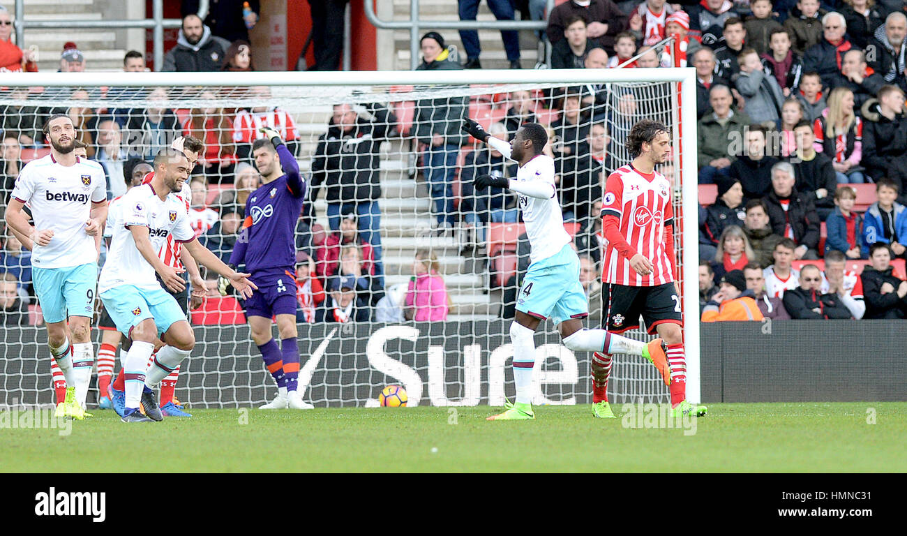 West Ham United's Pedro Obiang (second right) celebrates scoring his ...