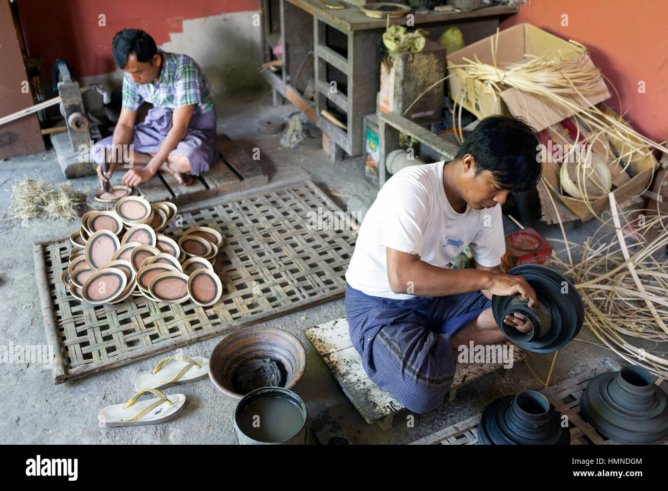 Myanmar burma burmese lacquerware handicraft hi-res stock photography ...