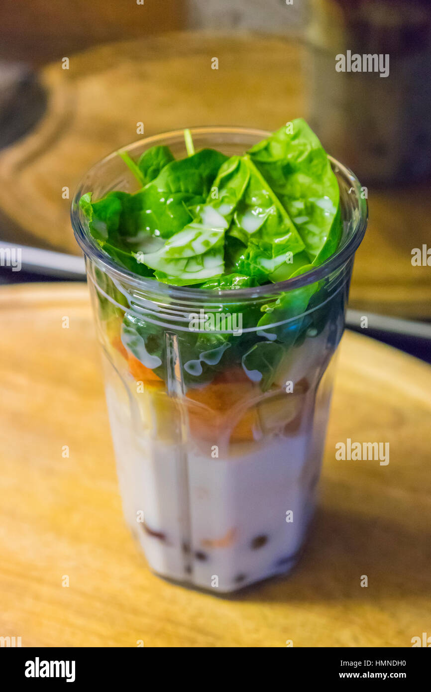 Healthy smoothy with fresh fruit and vegetables Stock Photo - Alamy