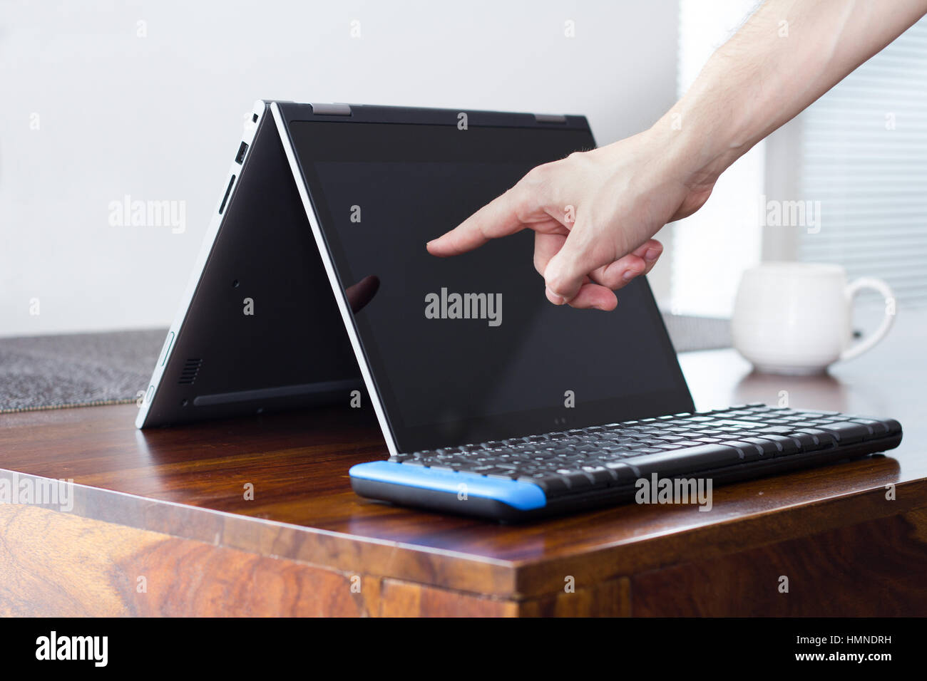 Laptop computer tablet pc hi-res stock photography and images - Alamy