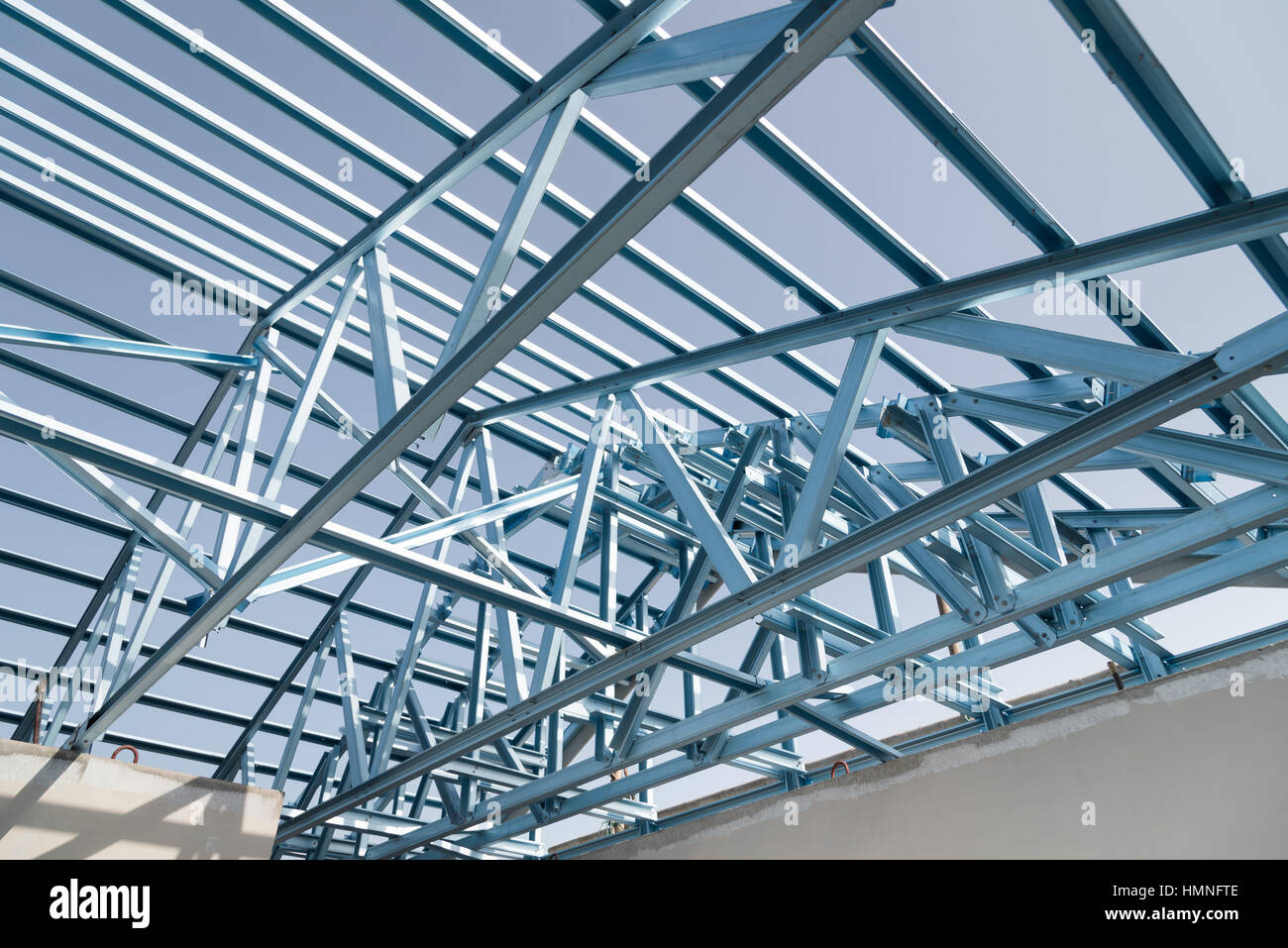 Structure of steel roof frame for building construction Stock Photo - Alamy