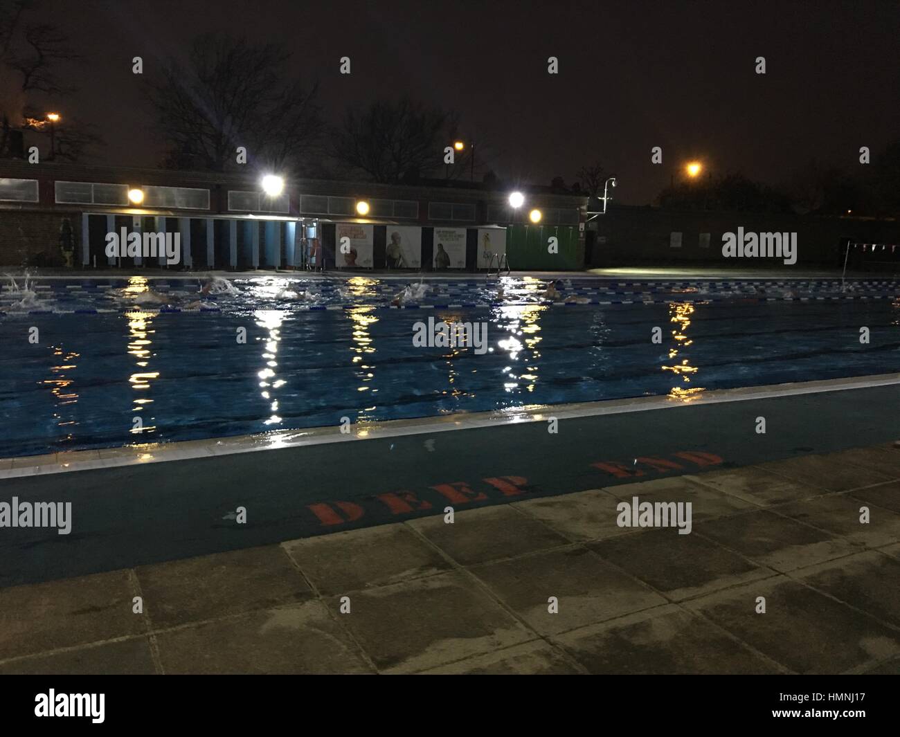 Charlton Lido's heated 50m outdoor swimming pool in Hornfair Park ...