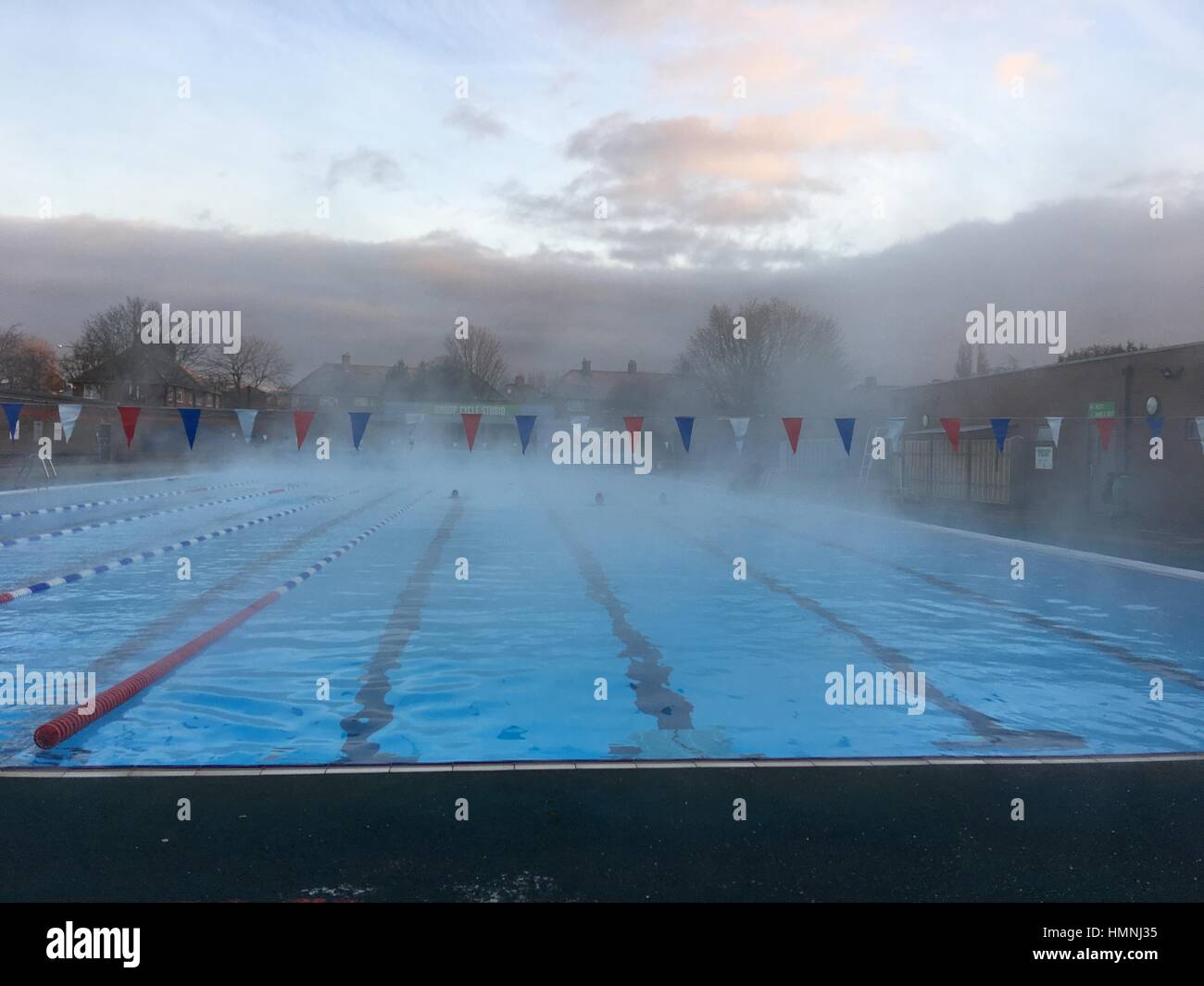 Charlton Lido's heated 50m outdoor swimming pool in Hornfair Park ...