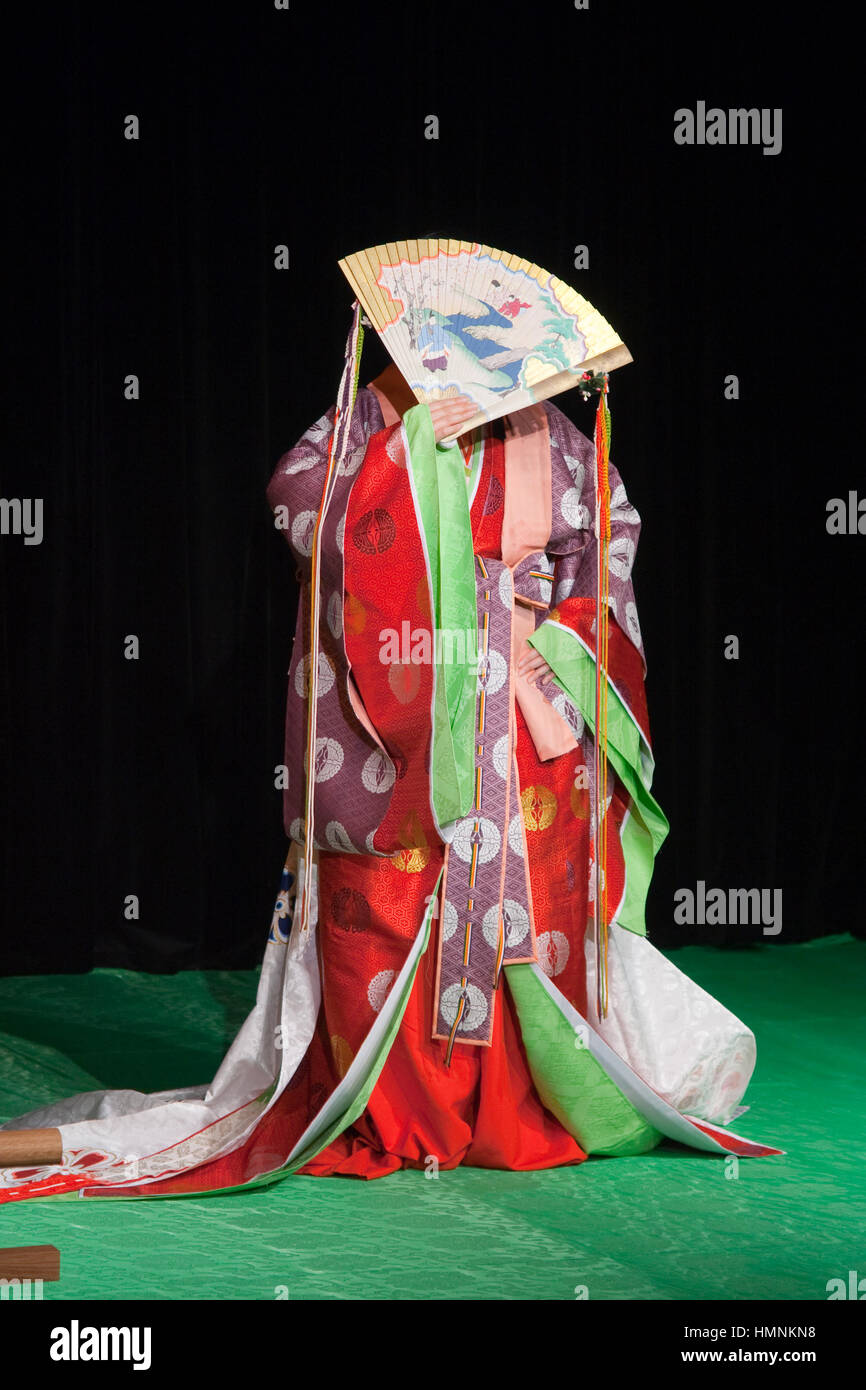Gagaku dancer hi-res stock photography and images - Alamy