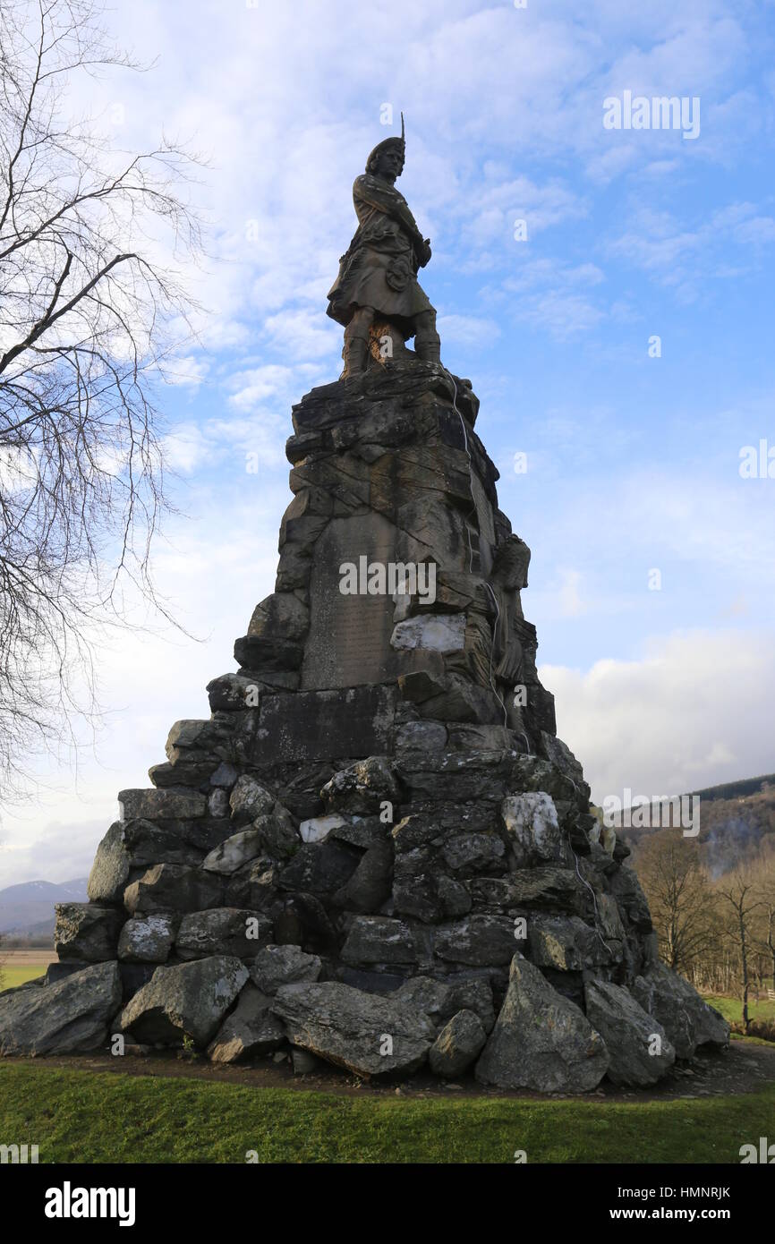 Black watch memorial aberfeldy hi-res stock photography and images - Alamy