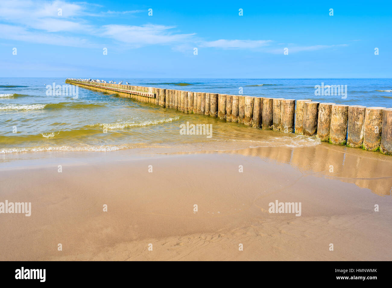 Old breakwaters on the beach hi-res stock photography and images - Alamy