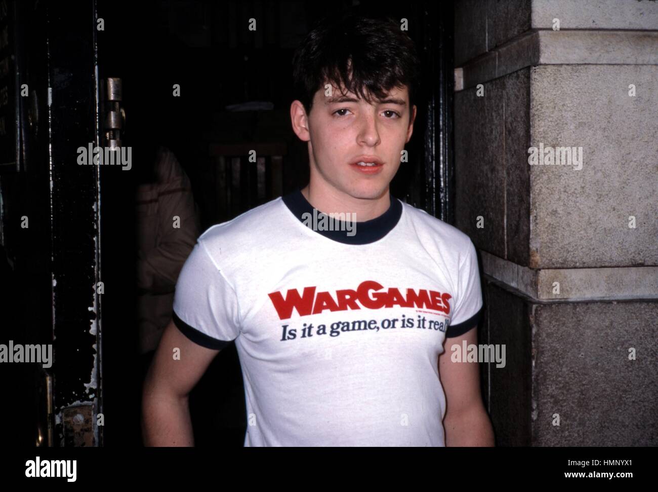 MATTHEW BRODERICK 1983 STAGE DOOR OG THE 46TH ST THEATRE STARRING IN ...