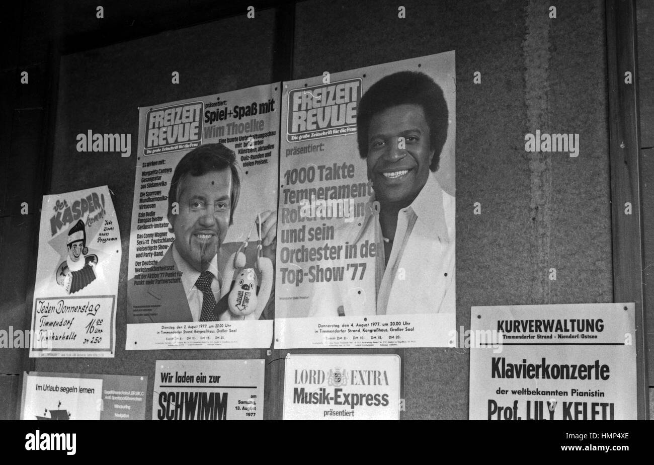 Frauenzeitschrift FREIZEIT REVUE präsentiert Wim Thoelke und Roberto ...