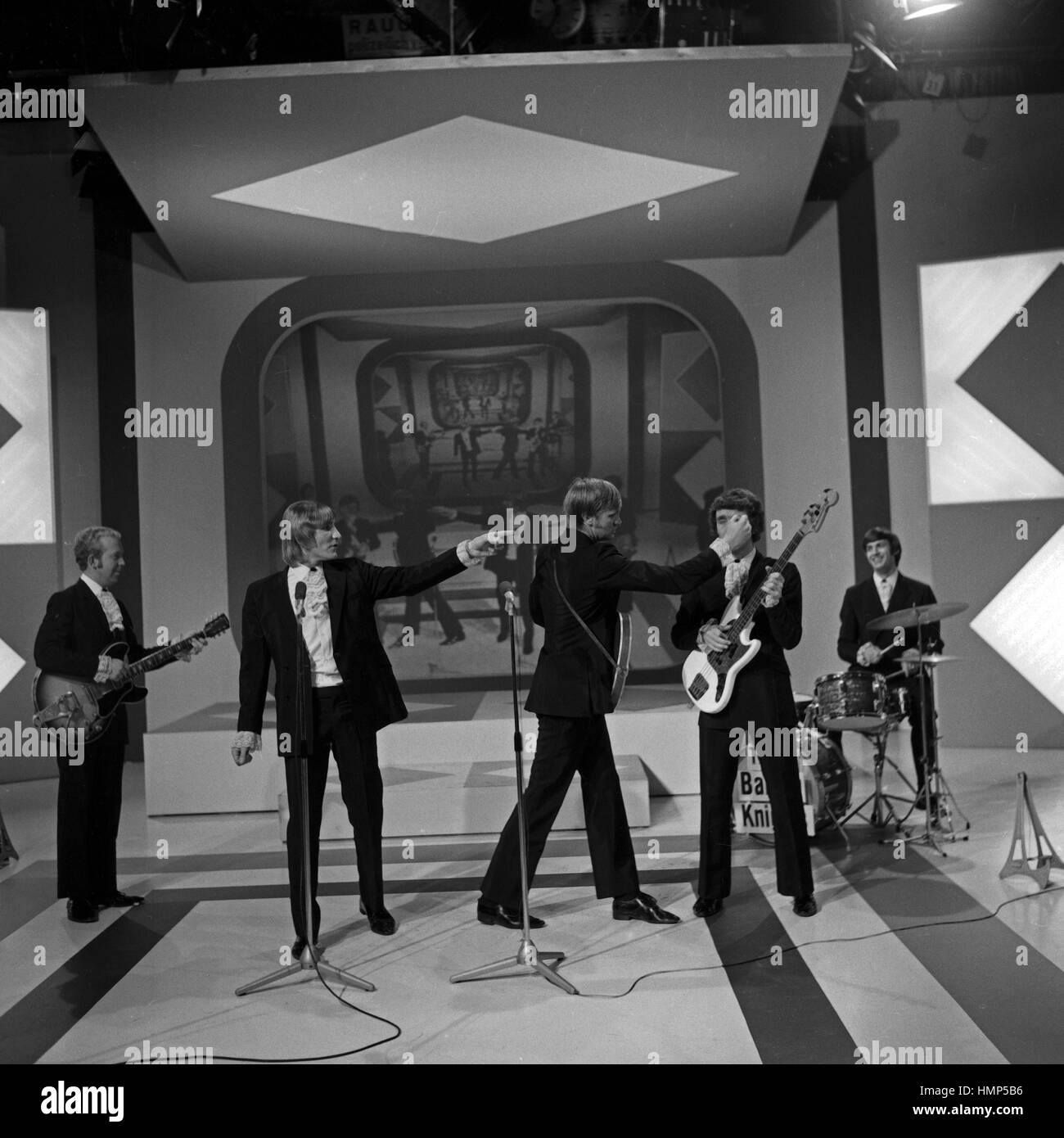 Britische Comedy Popband "The Barron Knight" bei einem Auftritt in ...