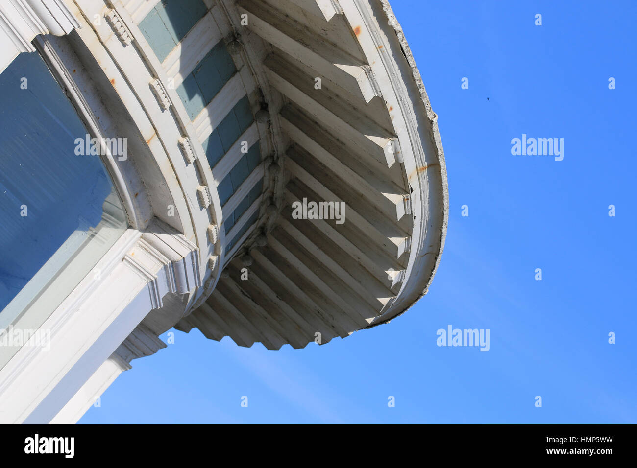 Dutch Tilt Stock Photos & Dutch Tilt Stock Images - Alamy