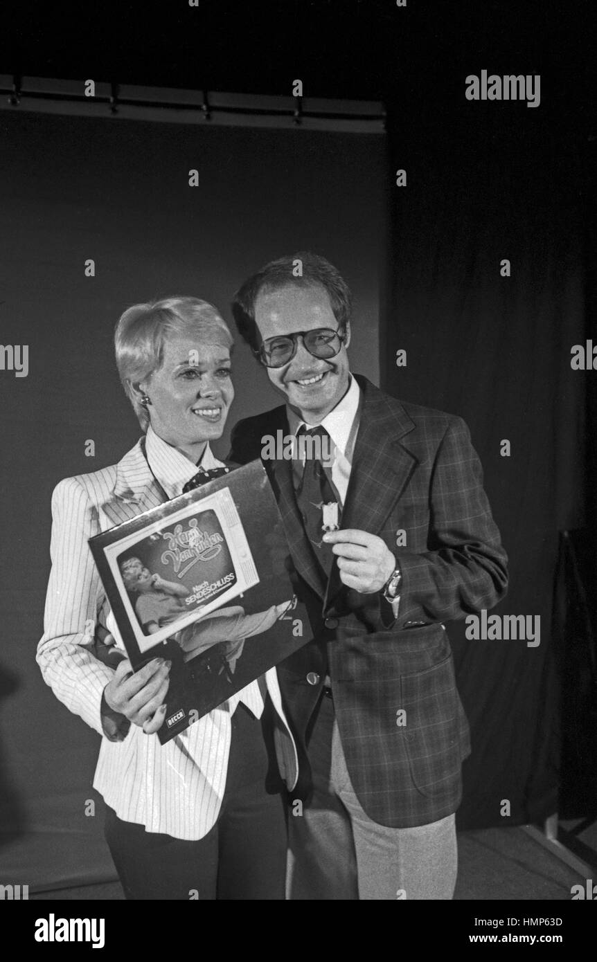 Deutsche Fernsehansagerin und Moderatorin Hanni Vanhaiden in ihrer ...