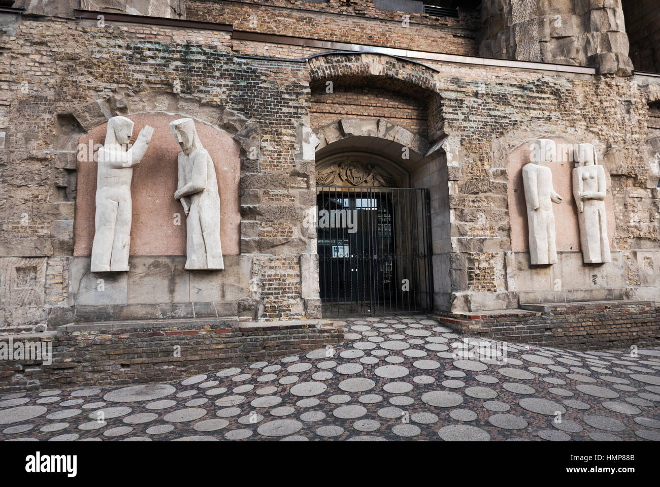 Sculptures on the outside wall of the Kaiser Wilhelm Memorial Church ...