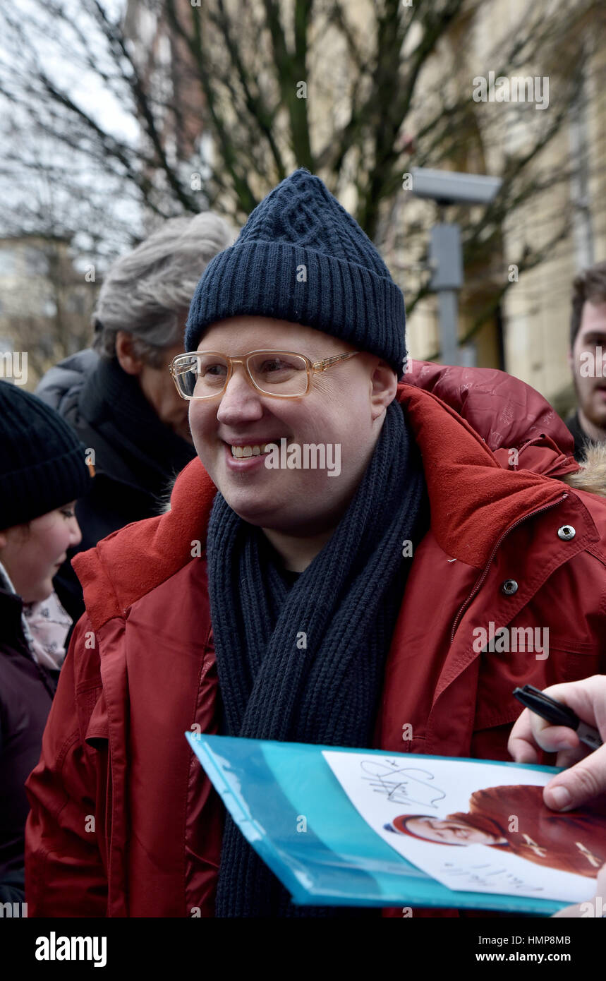 BBC Doctor Who, filming in Mount Stuart Square, Cardiff Bay. Actors ...