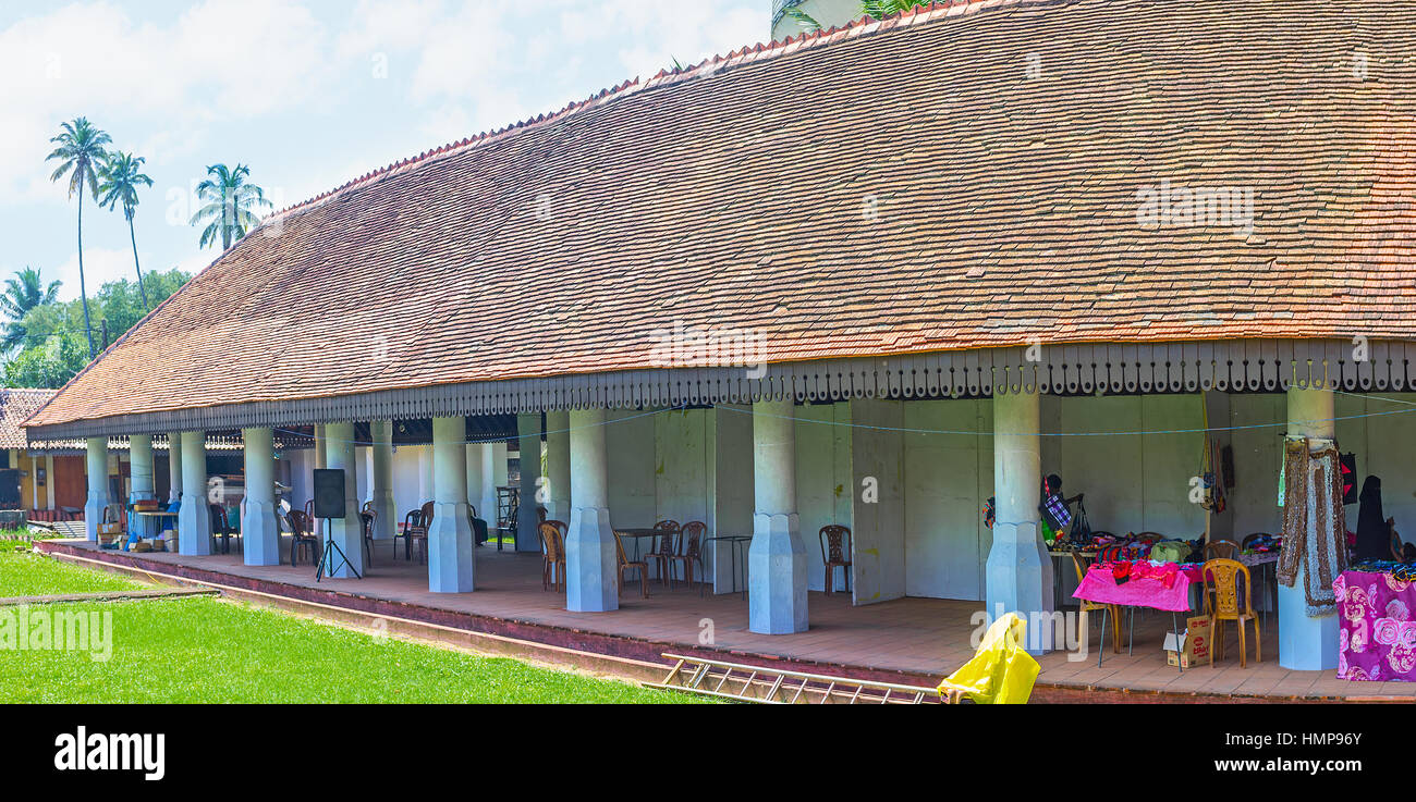 Old nupe market hi-res stock photography and images - Alamy