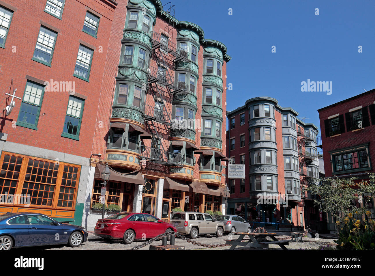 Beautiful architecture (above Gennaro's 5 North Square restaurant) on ...