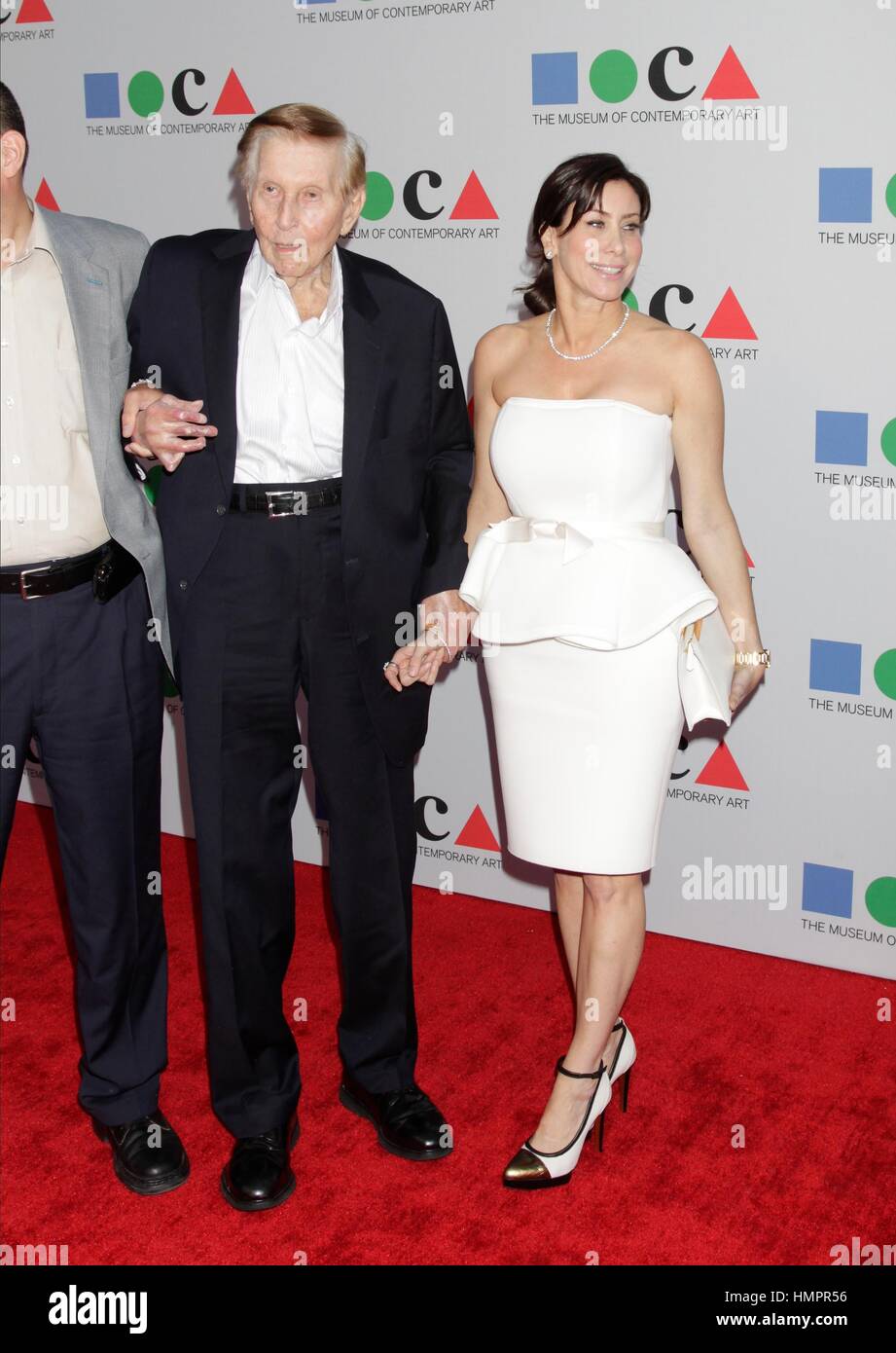 Sumner Redstone and girlfriend Sydney Holland attend the Museum of ...