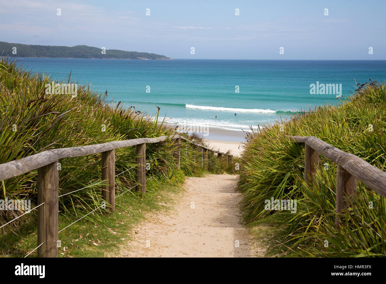 Access track to Cave beach in Booderee national park,Jervis Bay ...