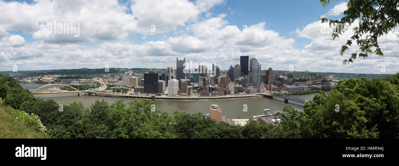 Panoramic skyline view of Pittsburgh, PA Stock Photo - Alamy