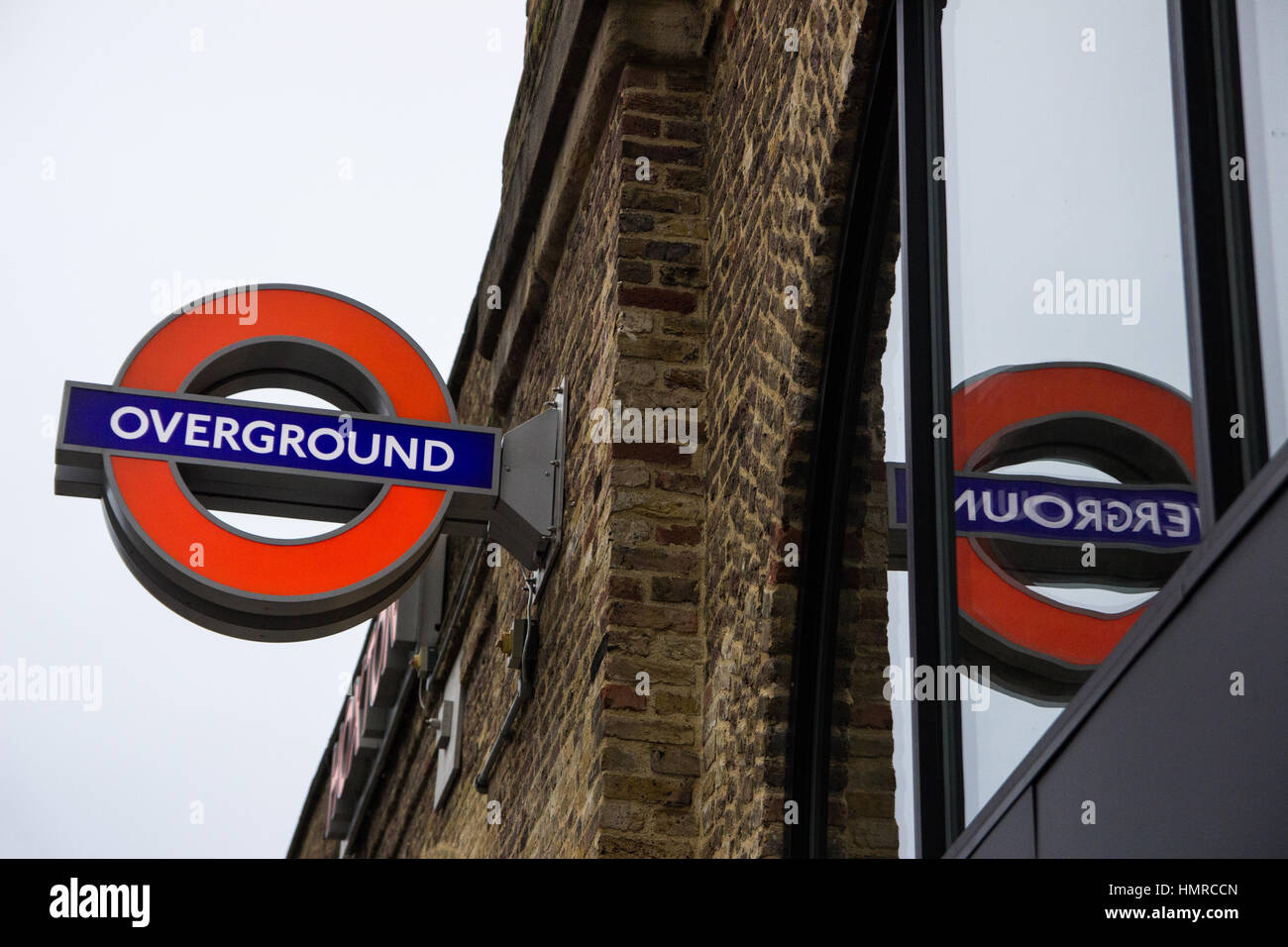 Overground sign hi-res stock photography and images - Alamy