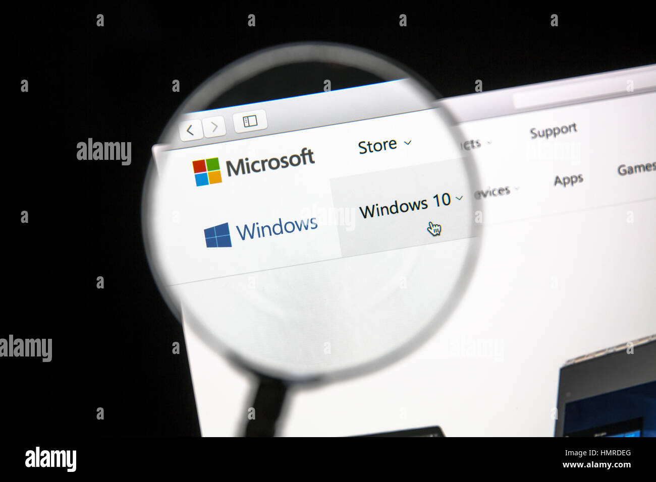 Microsoft windows 10 desktop background hi-res stock photography and ...