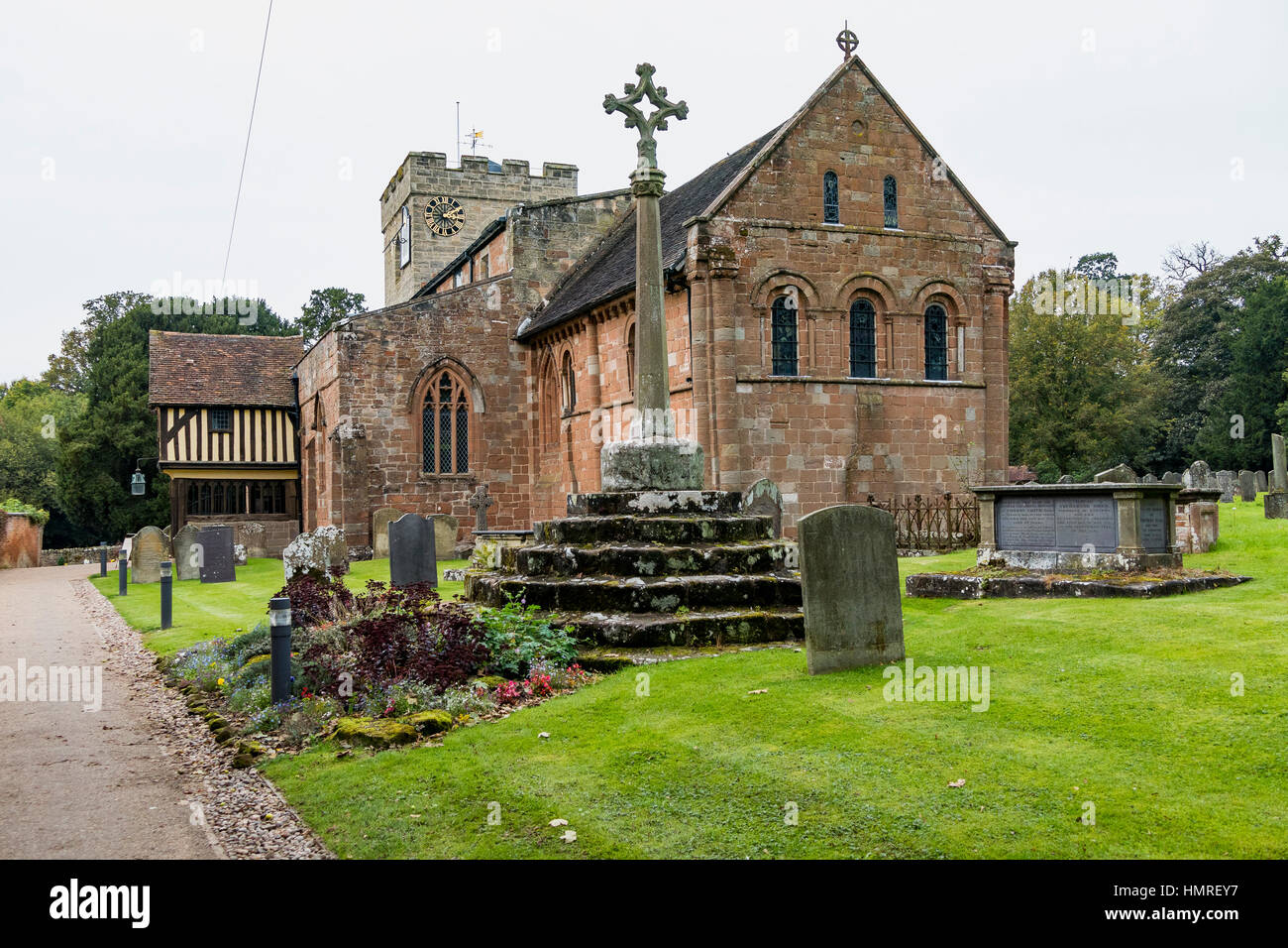 berkswell village warwickshire uk Stock Photo - Alamy