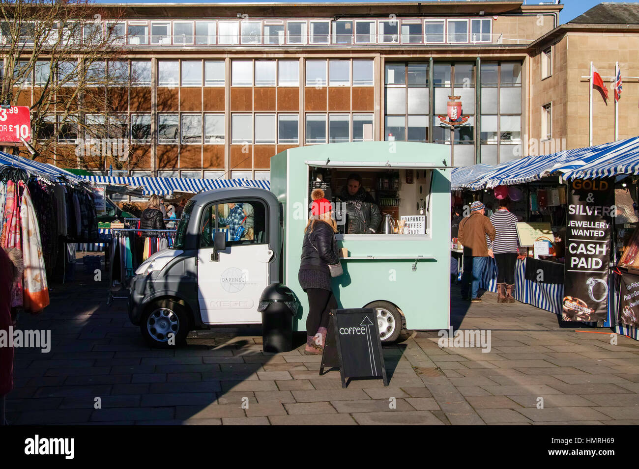 street market warwick uk Stock Photo - Alamy