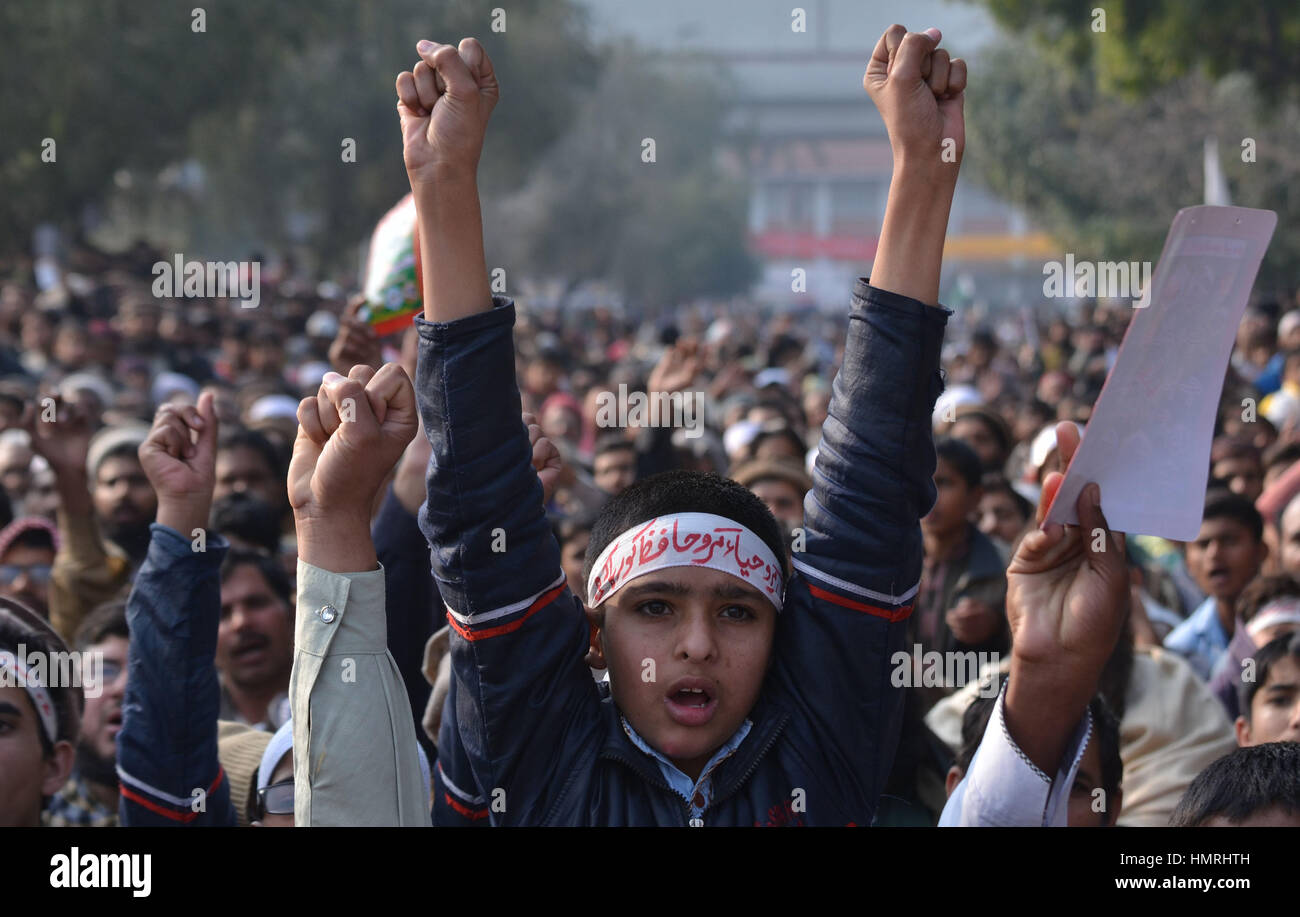Pakistan in 1990 hi-res stock photography and images - Alamy