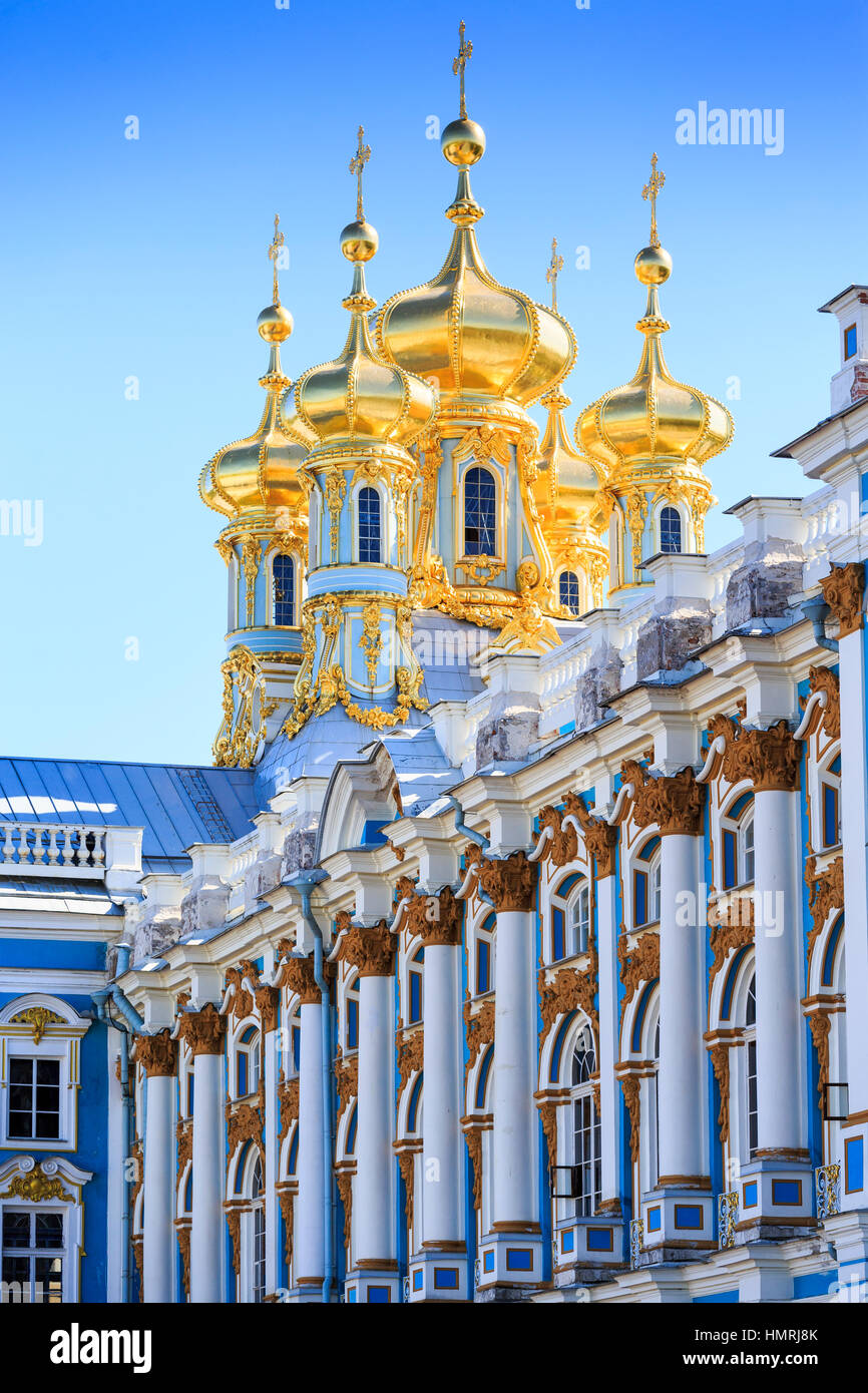 Columns of gold hi-res stock photography and images - Alamy