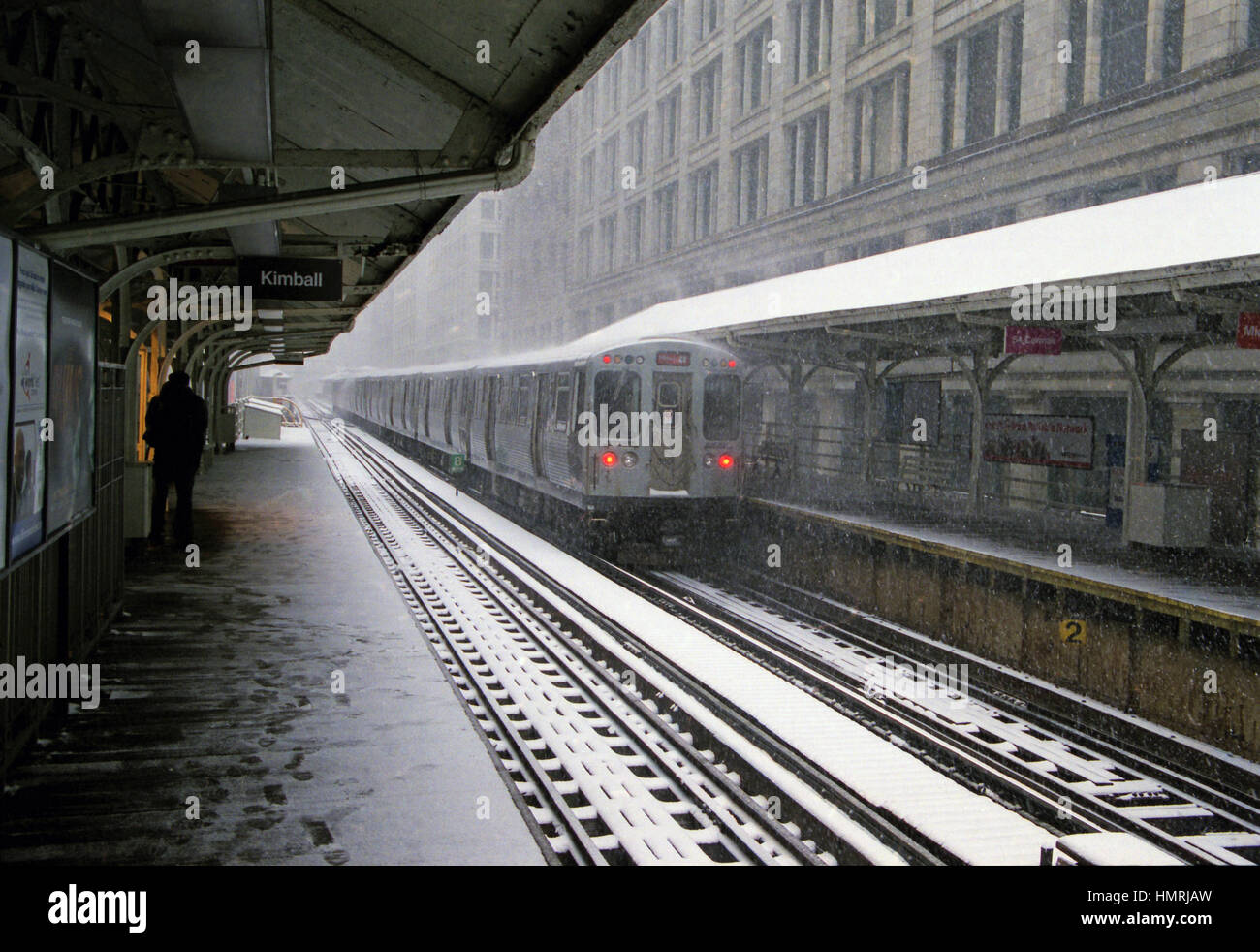A downtown Chicago L train platform is quiet during an afternoon Good ...