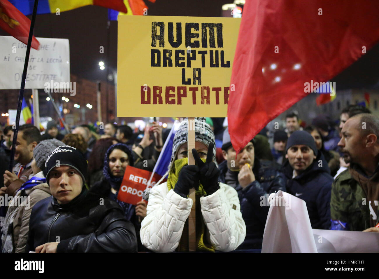 Bucharest, Romania. 4th Feb, 2017. Over one hundred thousand people ...