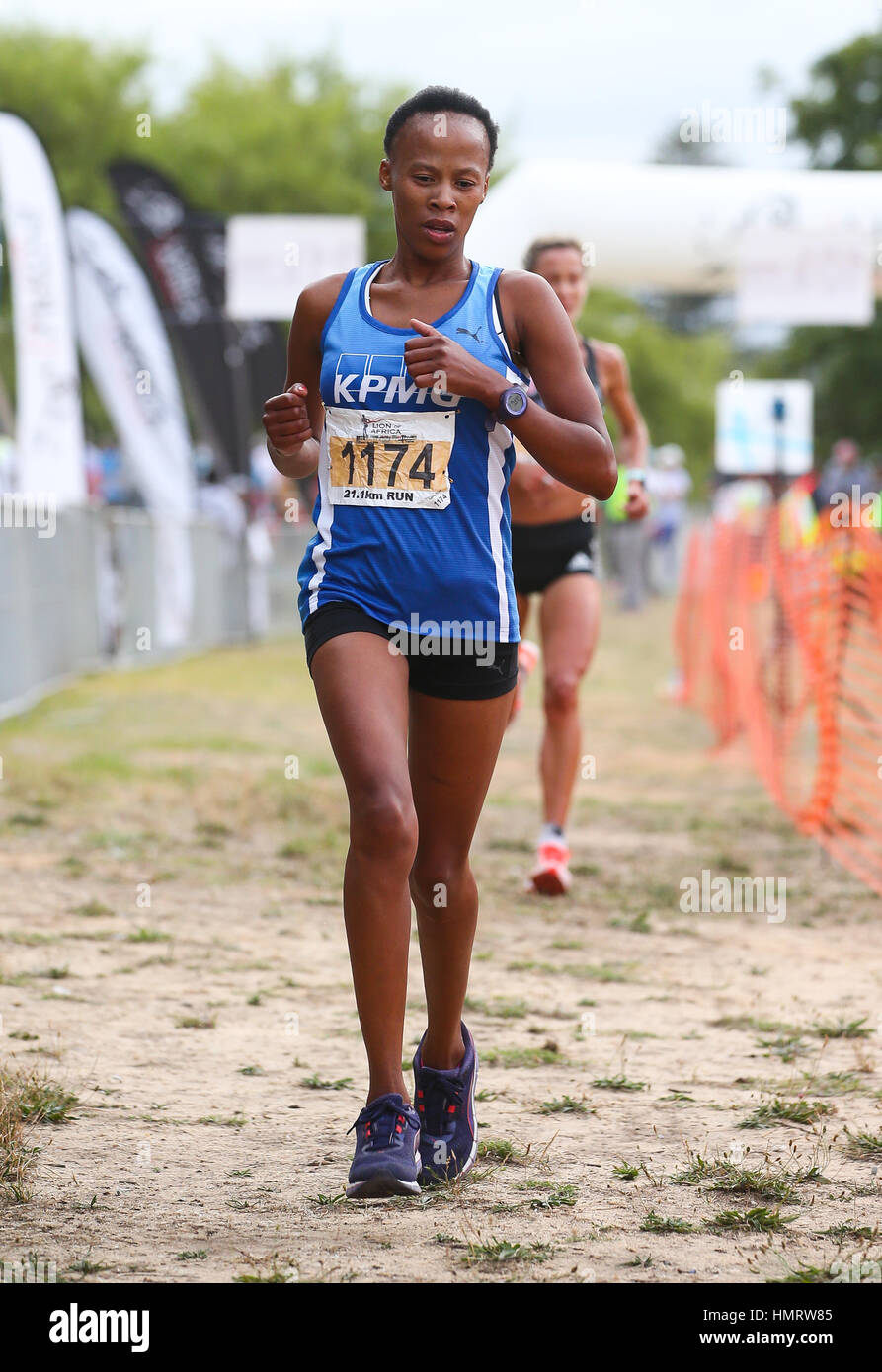 Parow athletics track hi-res stock photography and images - Alamy