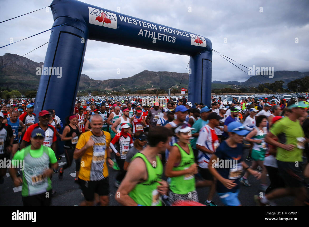 Parow athletics track High Resolution Stock Photography and Images - Alamy