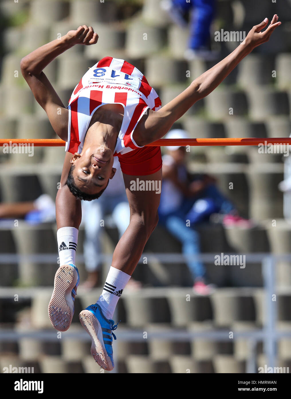 Parow athletics track hi-res stock photography and images - Alamy